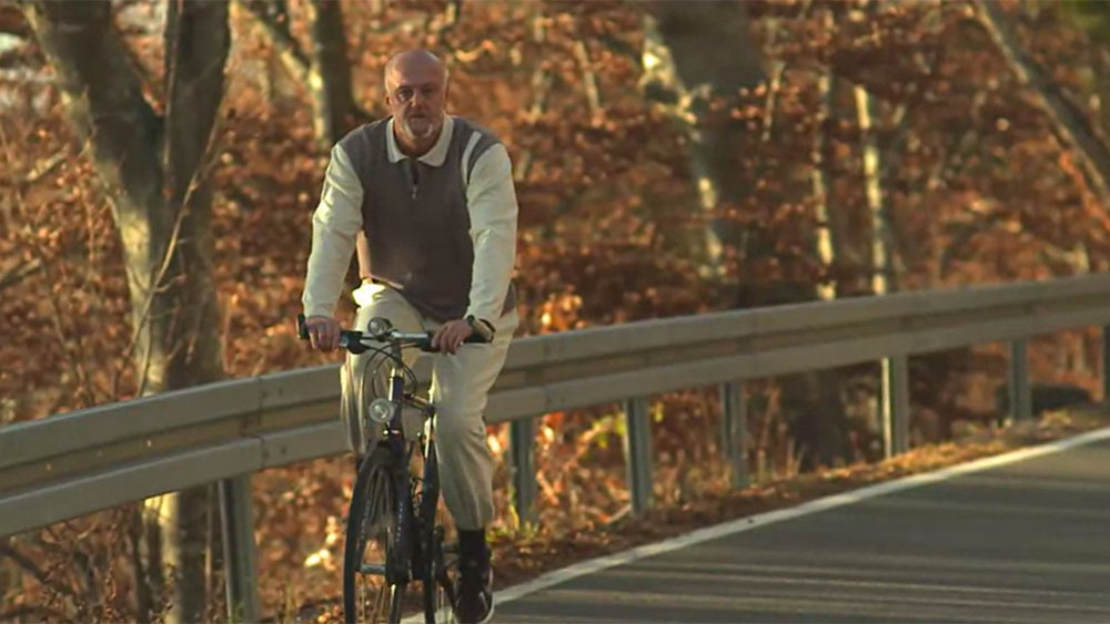 Advanced Surface Technology: innovative multilayer coating for knee ...